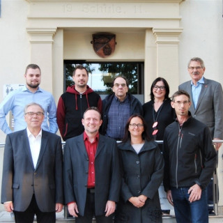 Perfekten Nachfolger für Bernhard Ruß gefunden Vom Geschäftsleiter zum ...